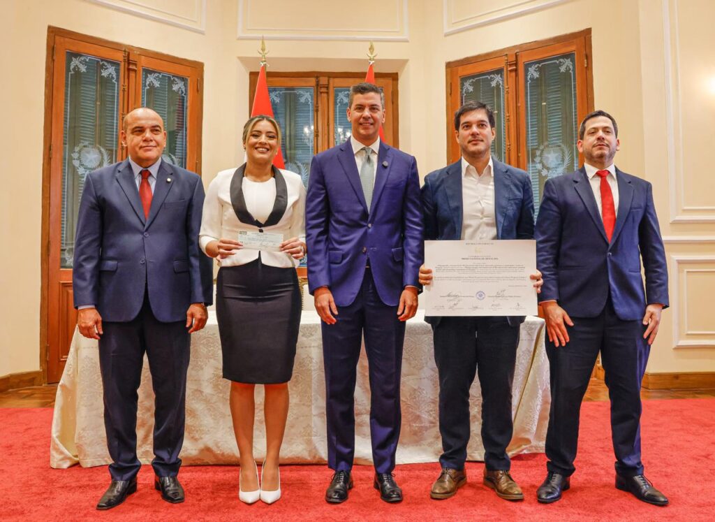 President Presents National Science Award And Pledges Continued Funding ...