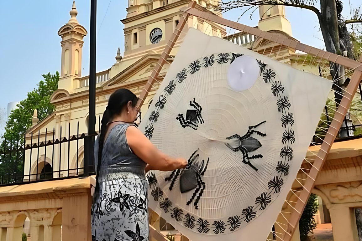 Famous People From Paraguay