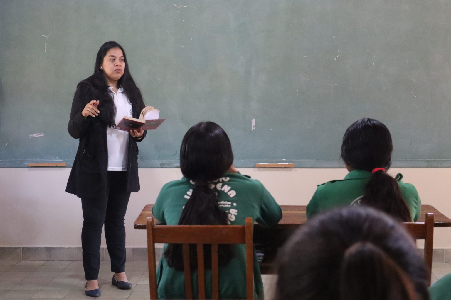 Mirta Pérez: Paraguay's First Indigenous Woman With Canadian Master ...